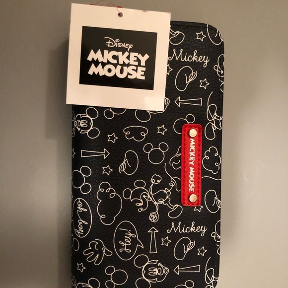 Bags | Nwt Disney Wallet Mickey Mouse | Poshmark